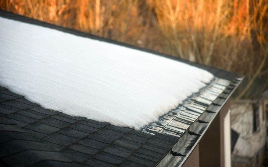 How The Different Components Of Eavestroughs All Work Together - Top ...